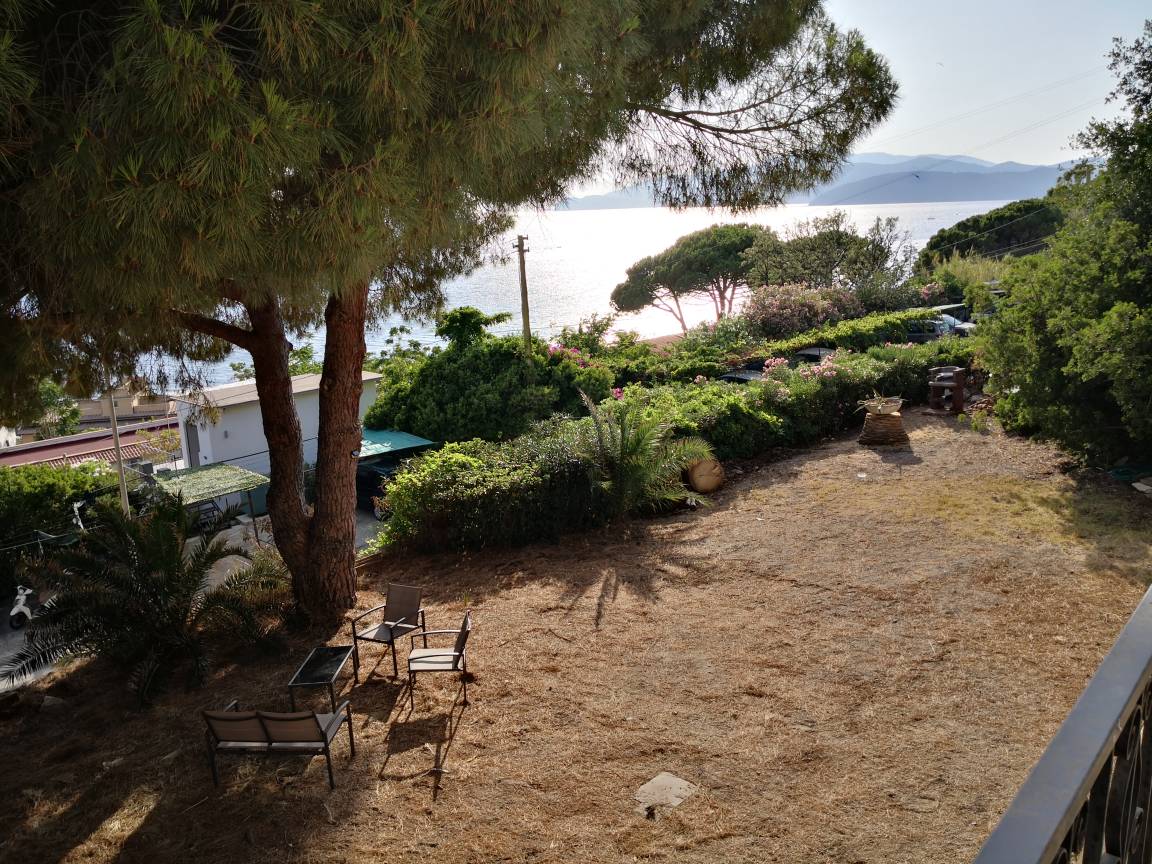 90 M² Ferienwohnung ∙ 2 Schlafzimmer ∙ 6 Gäste - Capoliveri