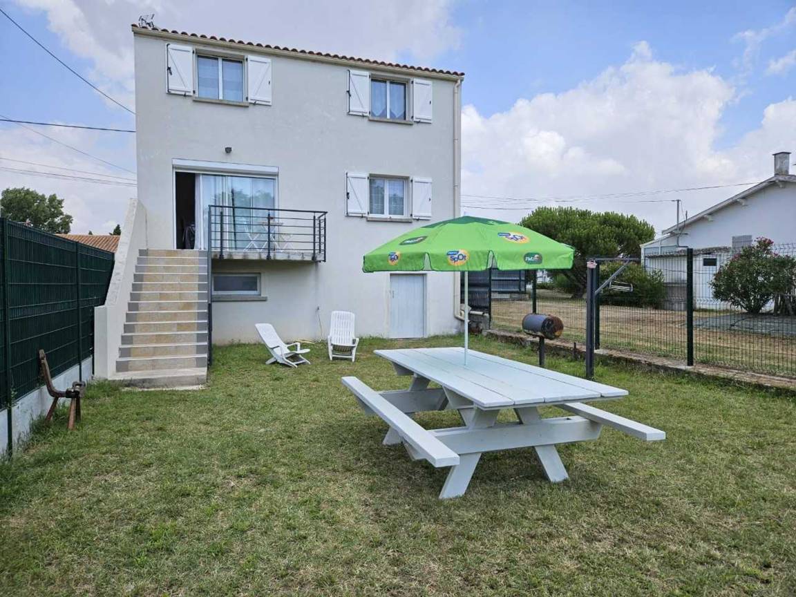 96 M² Maison De Vacances ∙ 4 Chambres ∙ 8 Personnes - L'Aiguillon-sur-Mer