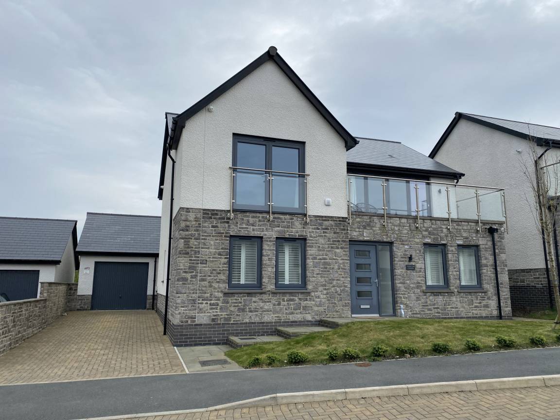 Cottage ∙ 4 Bedrooms ∙ 8 Guests - Little Haven