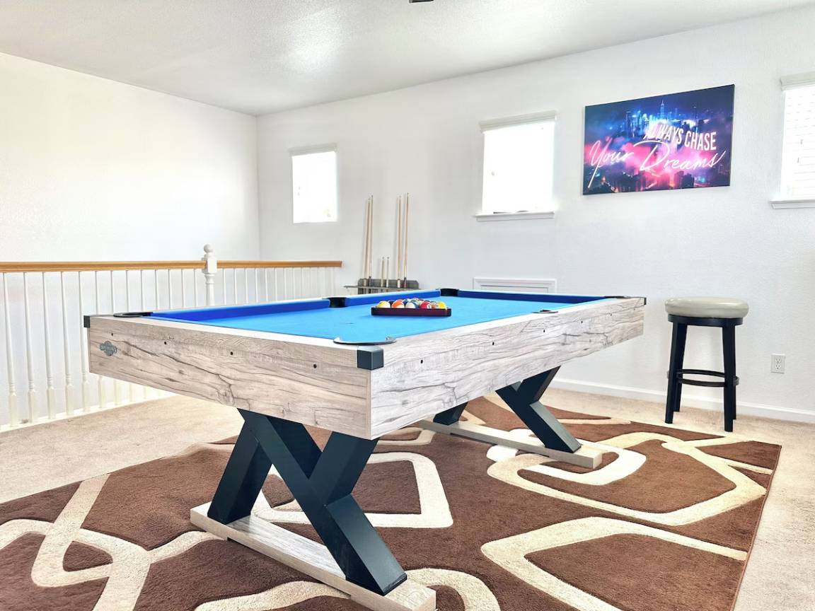 232 M² Casa ∙ 4 Habitaciones ∙ 10 Huéspedes - Stockton, CA