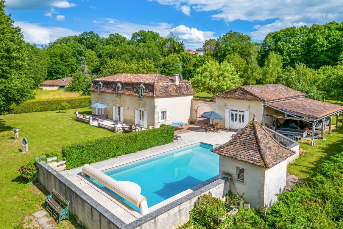 Villa ∙ 4 Chambres ∙ 8 Personnes - Brantôme en Périgord