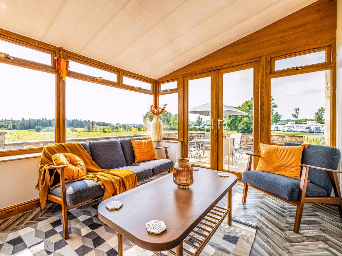 Cottage ∙ 2 Bedrooms ∙ 6 Guests - Kirkby Lonsdale