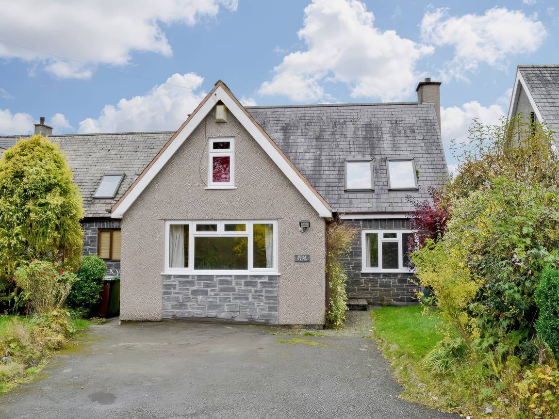 Cottage ∙ 5 Bedrooms ∙ 9 Guests - Bala