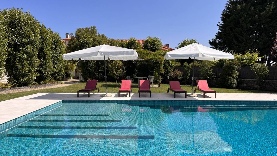 300 M² Vivenda ∙ 6 Quartos ∙ 12 Hóspedes - Tarouca