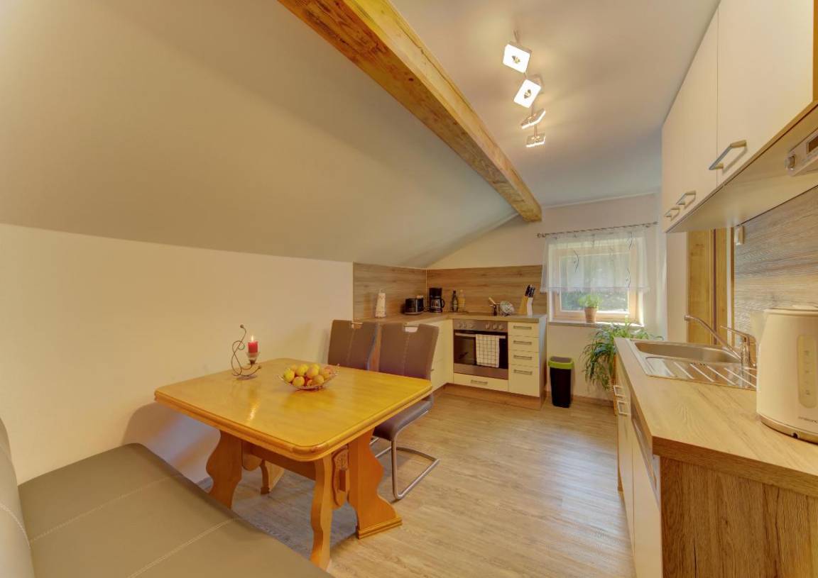 60 M² Ferienwohnung ∙ 2 Schlafzimmer ∙ 6 Gäste - Mauth