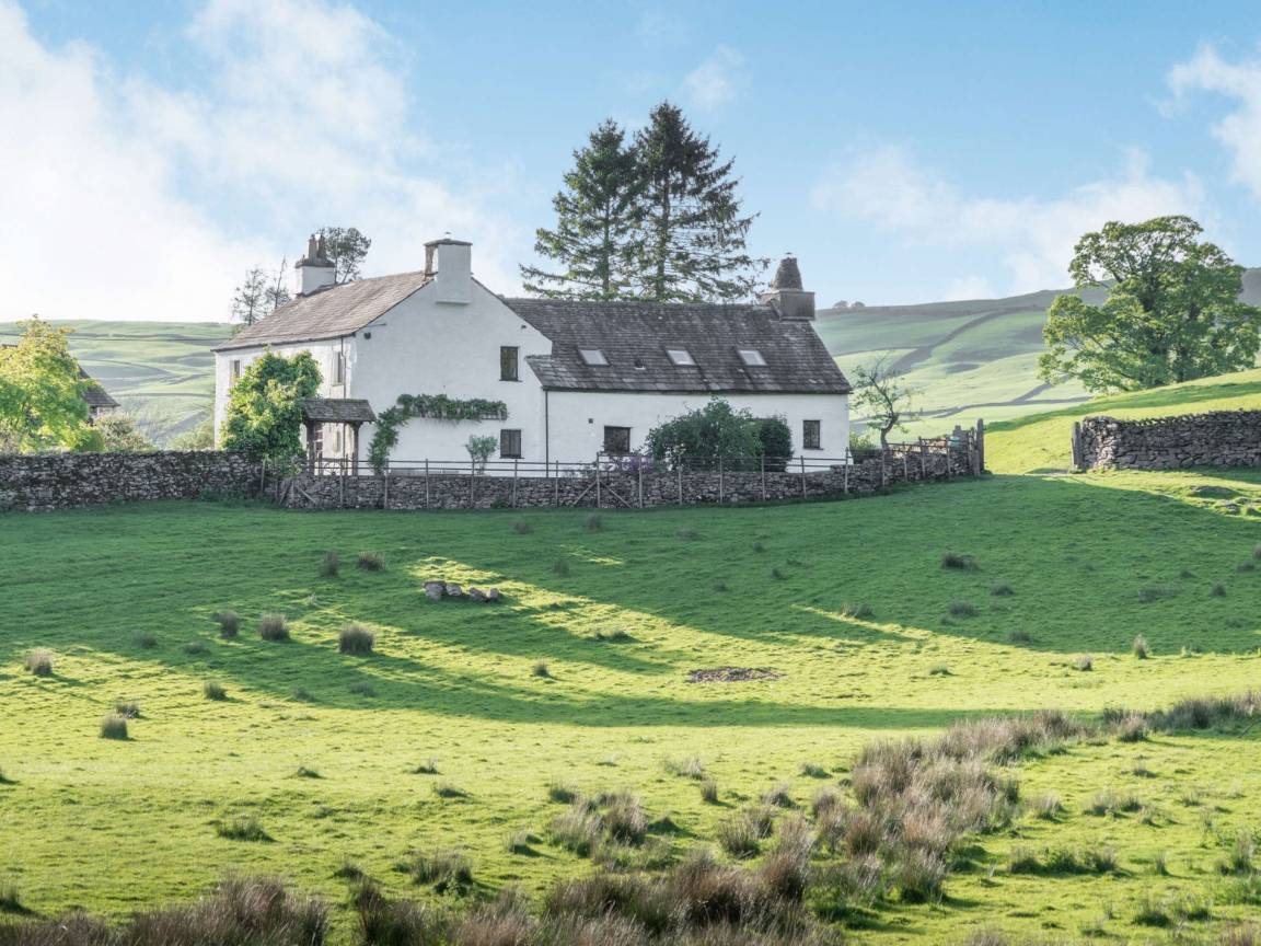 Cottage ∙ 5 Bedrooms ∙ 10 Guests - Kendal
