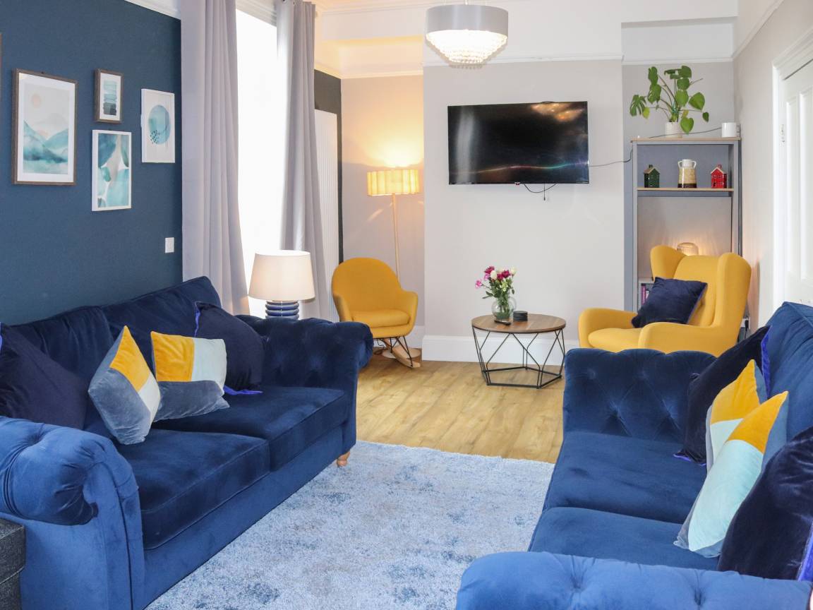 Cottage ∙ 5 Bedrooms ∙ 11 Guests - Portmeirion