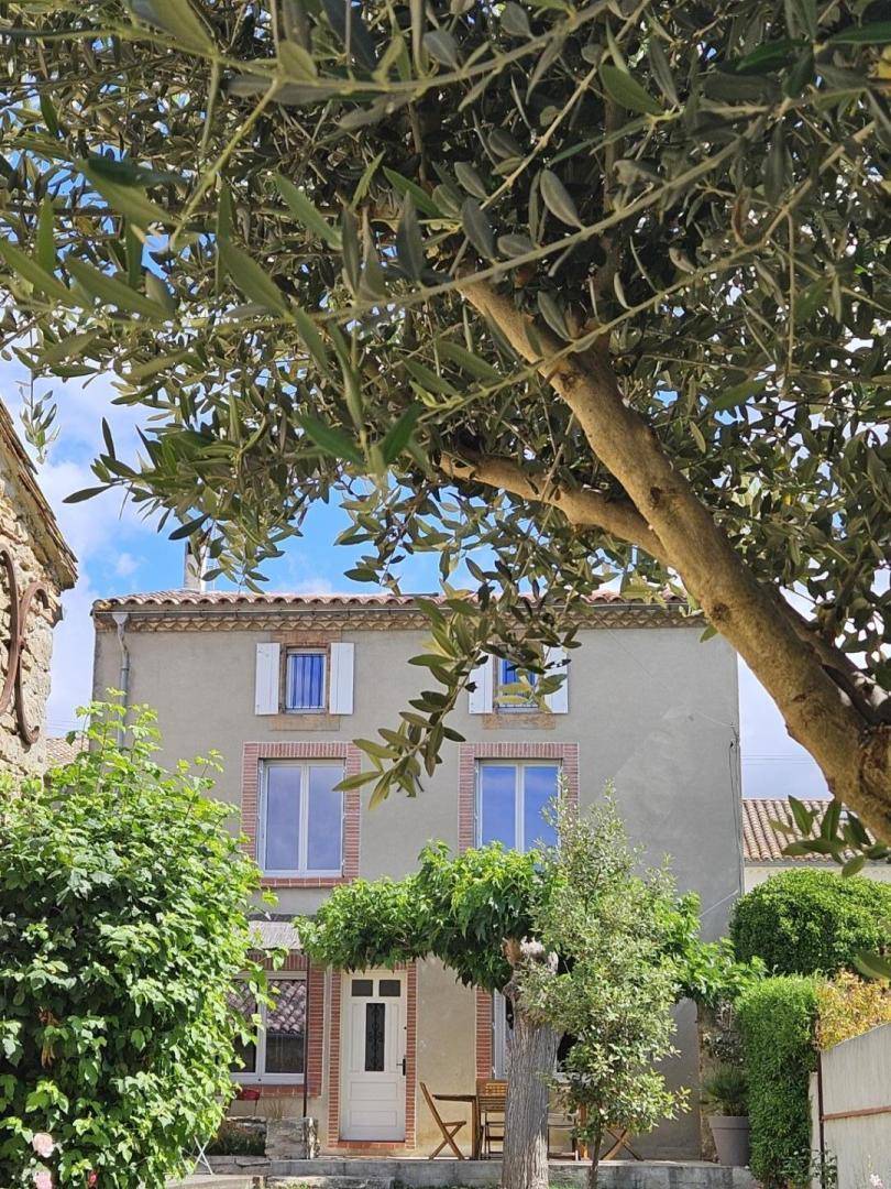 167 M² Gîte ∙ 4 Chambres ∙ 12 Personnes - Bram