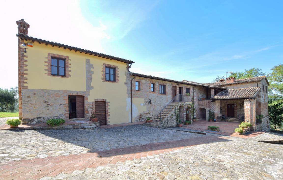 50 M² Appartamento Vacanza ∙ 2 Camere Da Letto ∙ 4 Ospiti - Todi