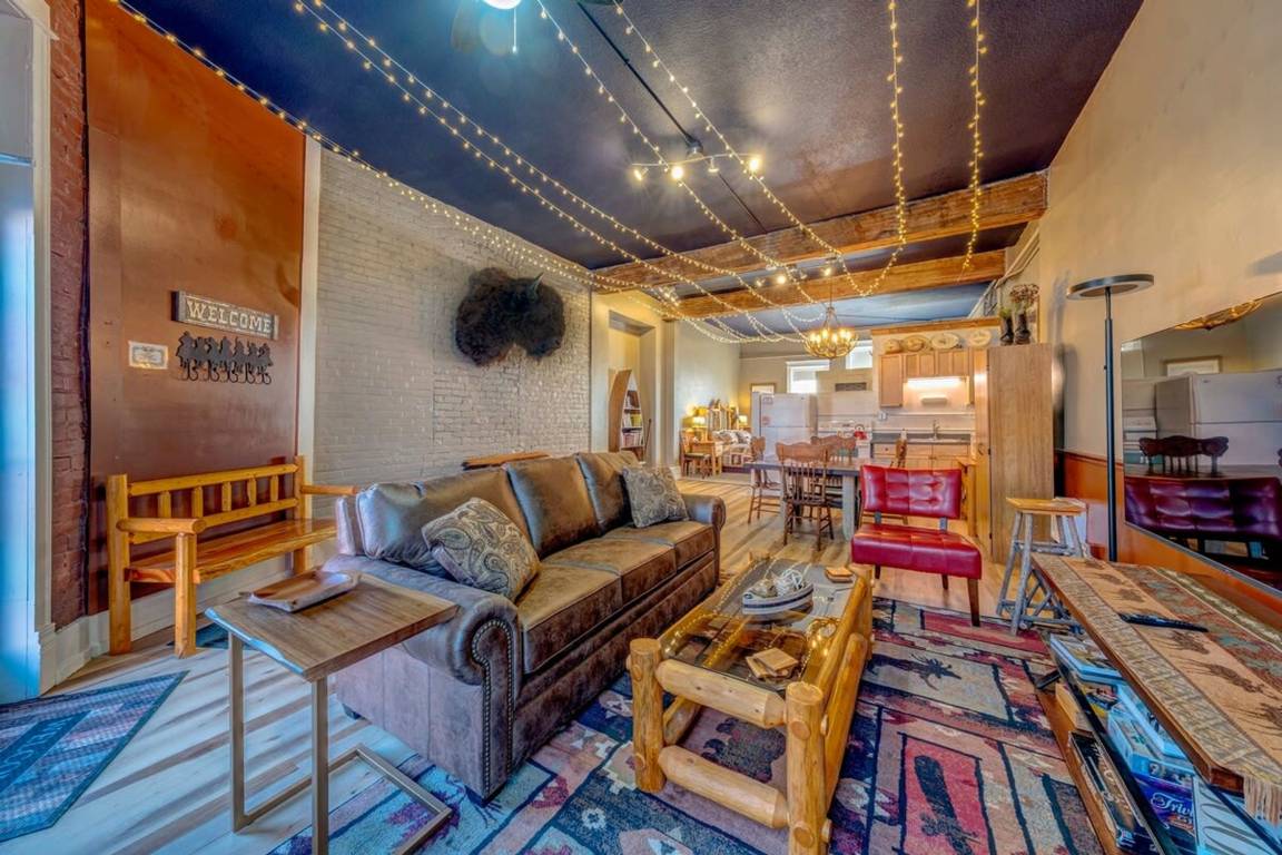 Apartment ∙ 1 Bedroom ∙ 4 Guests - Wyoming