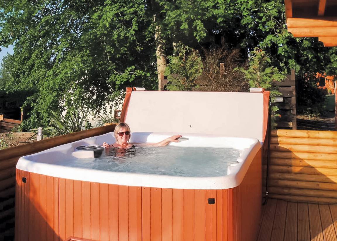 Chalet ∙ 2 Bedrooms ∙ 4 Guests - Scotland