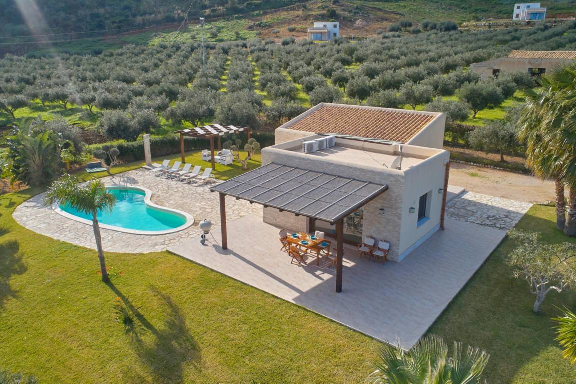 70 M² Casa Rural ∙ 2 Habitaciones ∙ 6 Huéspedes - Castellammare del Golfo