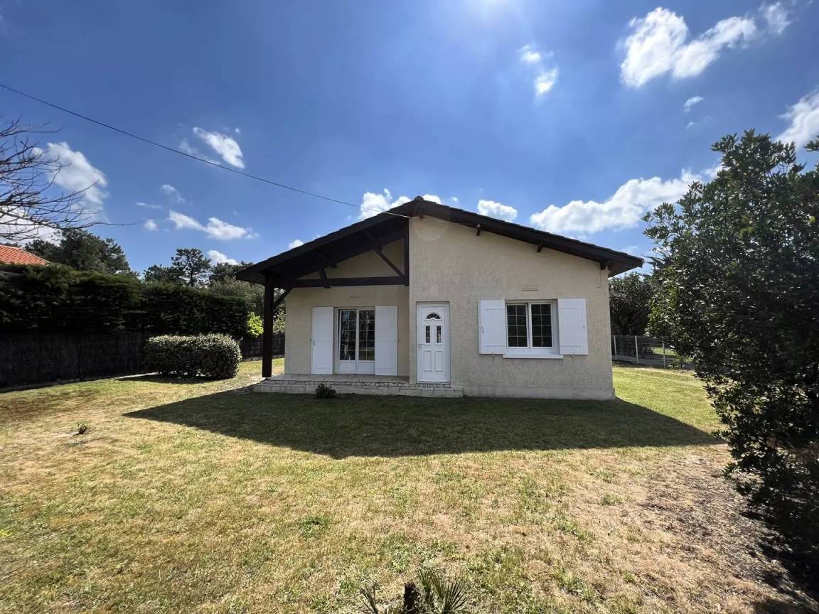 107 M² Maison De Vacances ∙ 3 Chambres ∙ 6 Personnes - Vendays-Montalivet