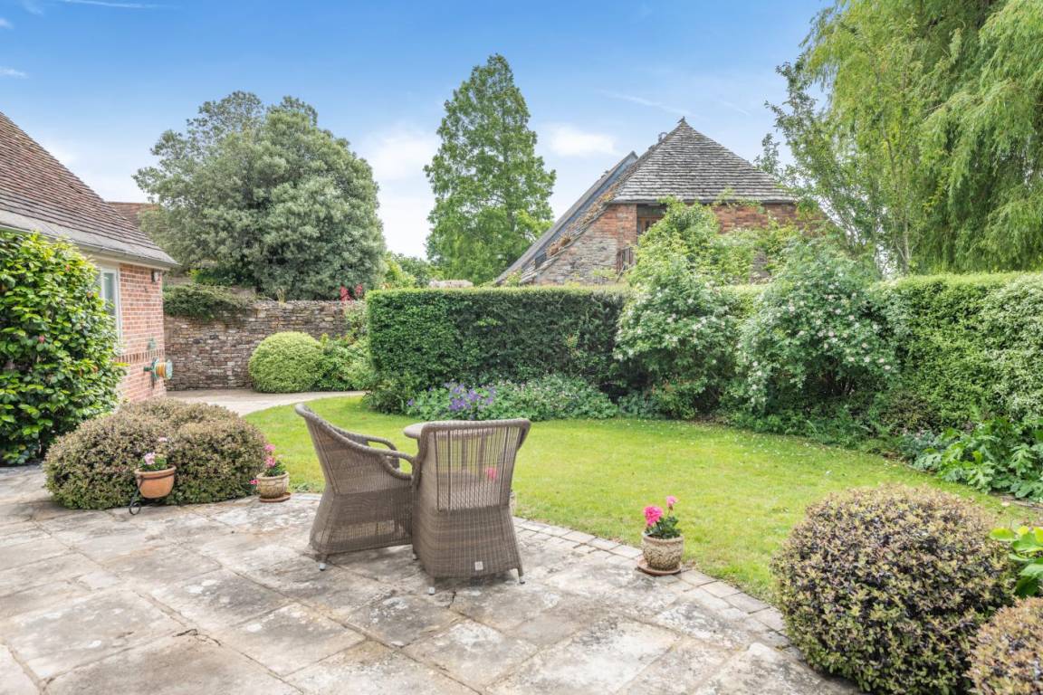 Cottage ∙ 4 Bedrooms ∙ 8 Guests - Corfe Castle