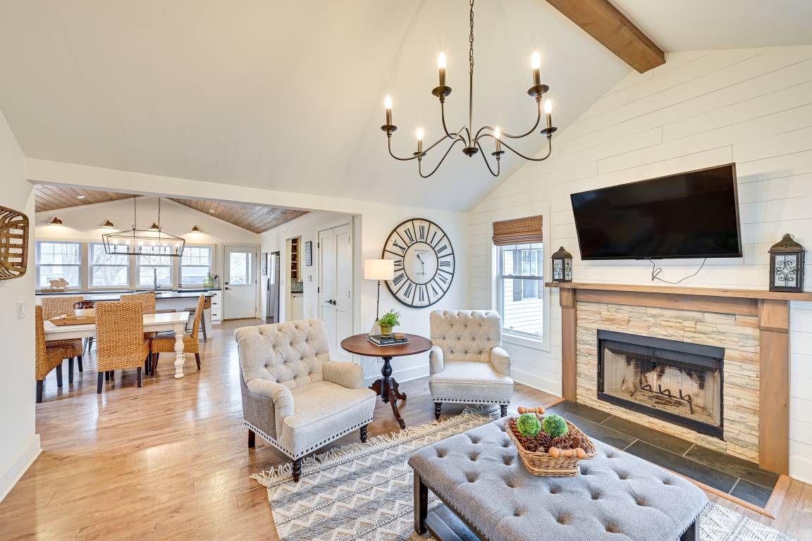 139 M² House ∙ 3 Bedrooms ∙ 5 Guests - Three Oaks, MI