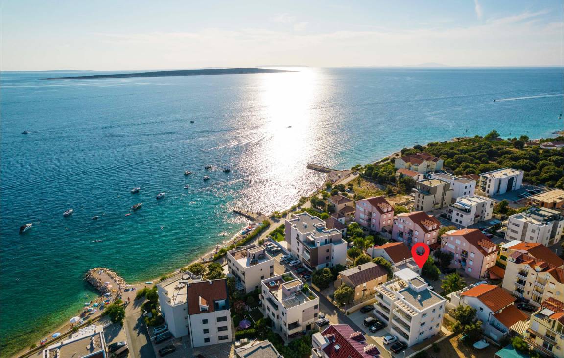 60 M² Ferienwohnung ∙ 3 Schlafzimmer ∙ 6 Gäste - Novalja