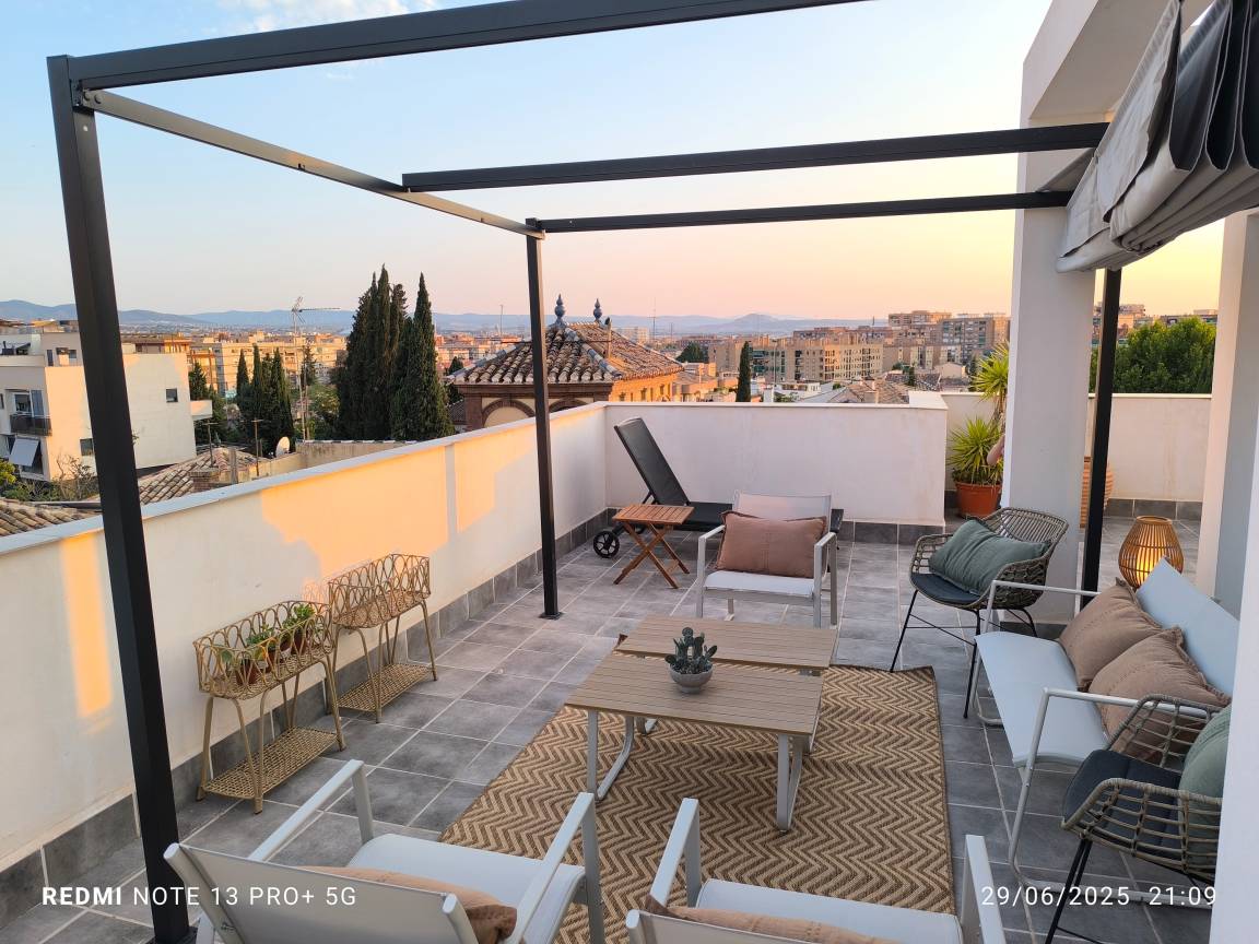250 M² Ferienhaus ∙ 7 Schlafzimmer ∙ 15 Gäste - Granada