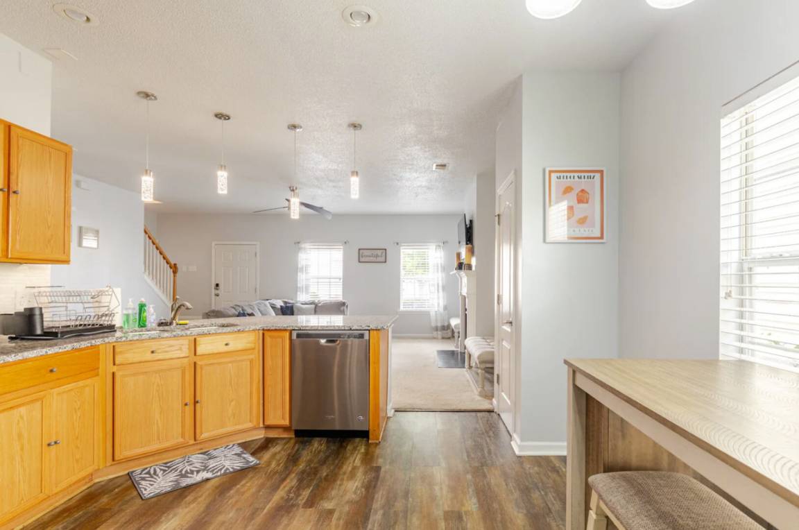 204 M² Huis ∙ 3 Slaapkamers ∙ 6 Gasten - Atlanta, GA