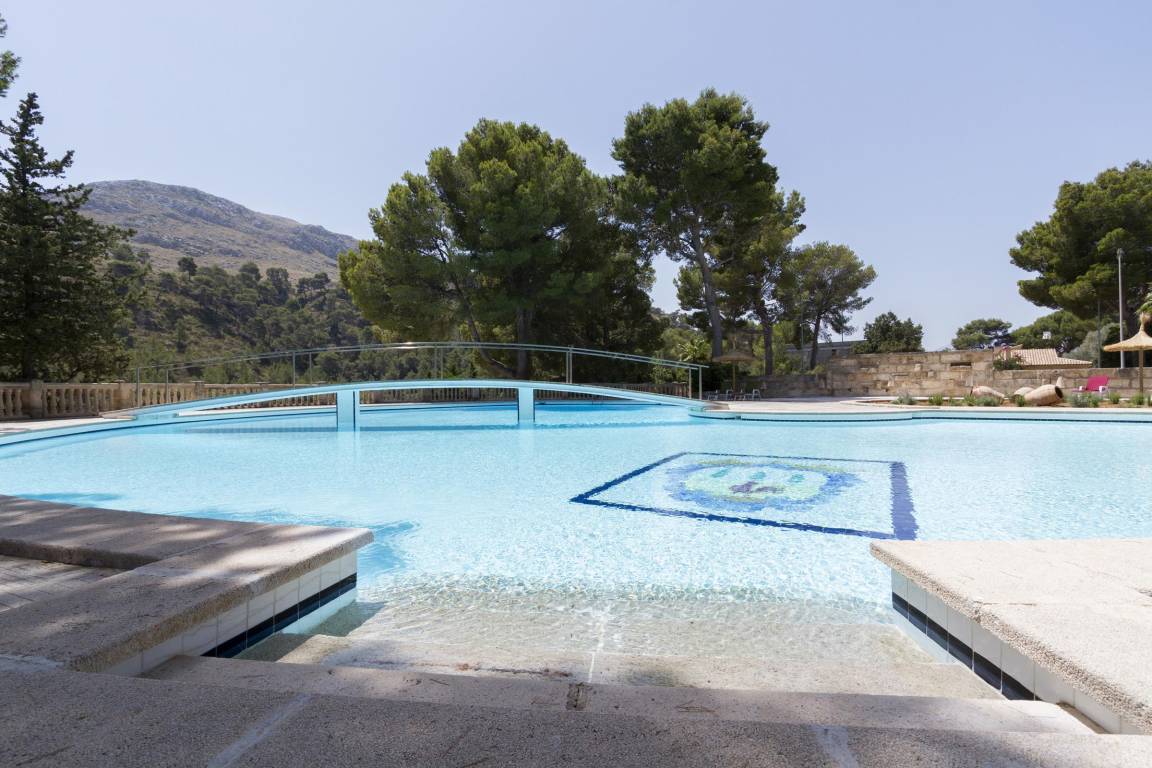 413 M² Villa ∙ 6 Habitaciones ∙ 12 Huéspedes - Pollensa