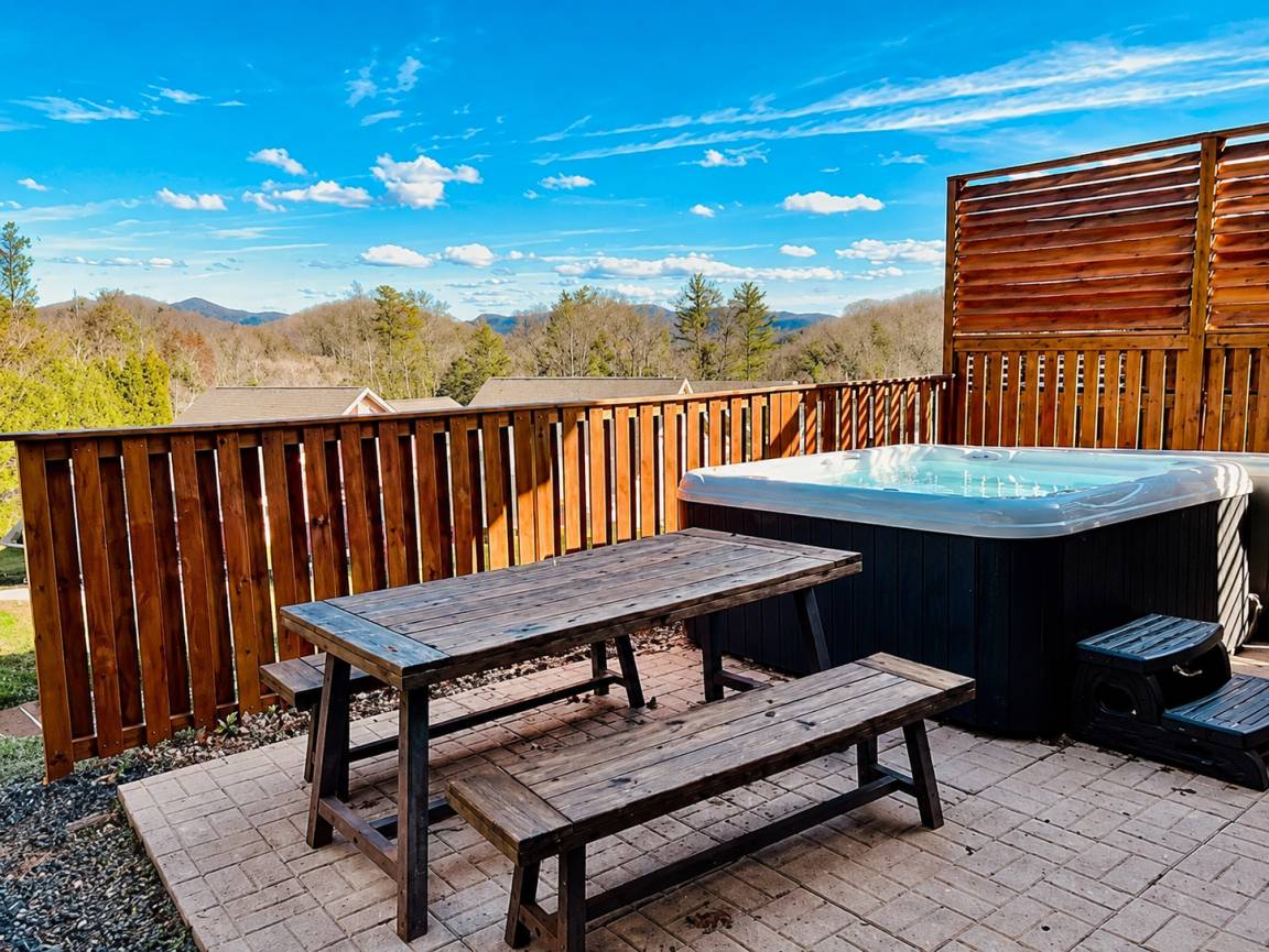 193 M² House ∙ 4 Bedrooms ∙ 8 Guests - Swannanoa, NC