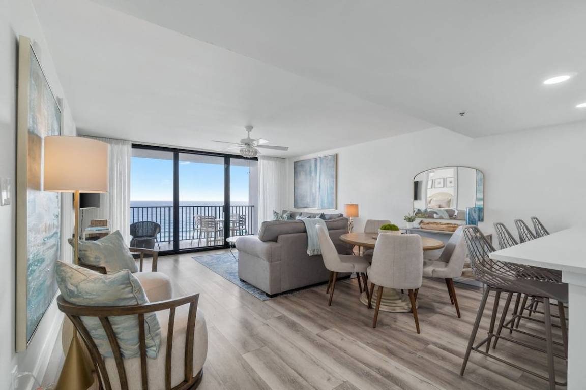 81 M² Condo ∙ 2 Bedrooms ∙ 6 Guests - Seaside, FL