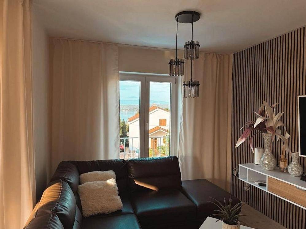 60 M² Apartment ∙ 2 Bedrooms ∙ 6 Guests - Krk