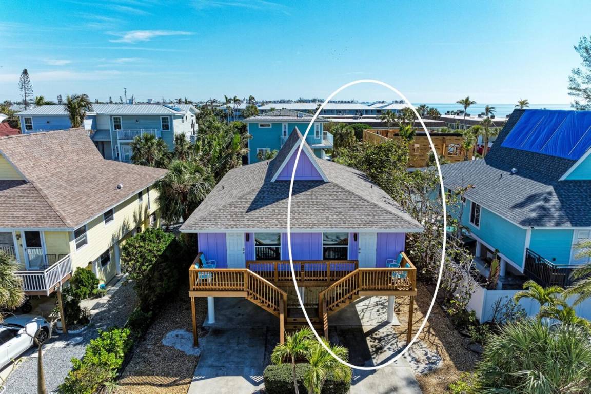 Bungalow ∙ 1 Bedroom ∙ 4 Guests - Anna Maria Island, FL