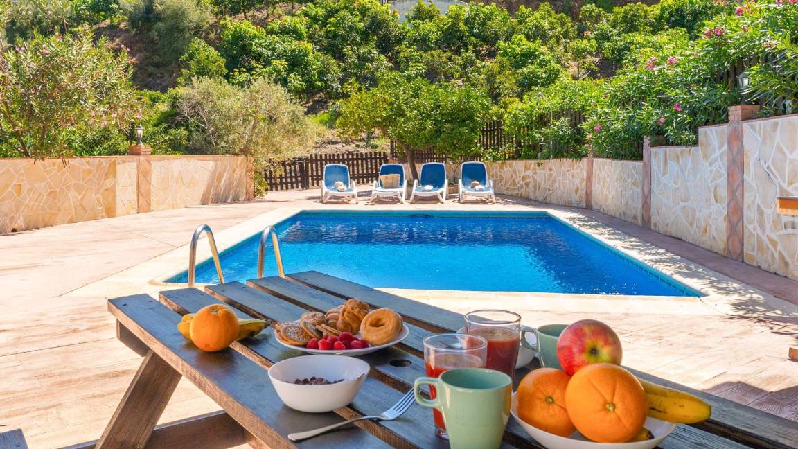 80 M² Casa ∙ 2 Habitaciones ∙ 4 Huéspedes - Torrox Costa