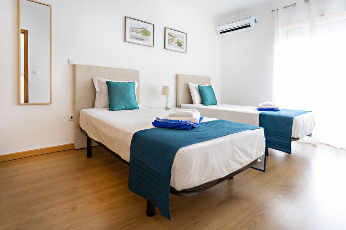 84 M² Apartment ∙ 2 Bedrooms ∙ 4 Guests - Santa Luzia, Portugal