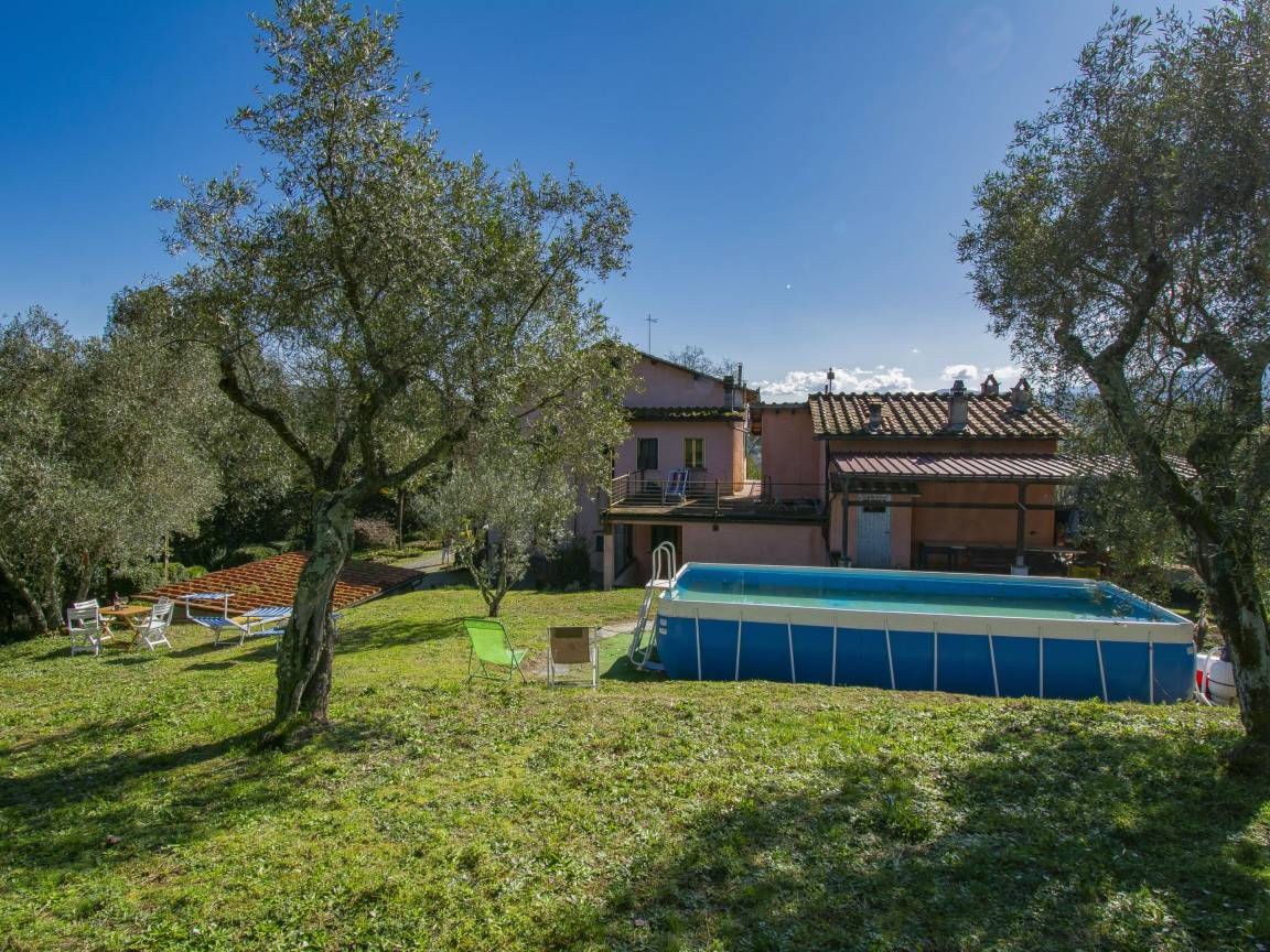 170 M² House ∙ 1 Bedroom ∙ 7 Guests - Lucca