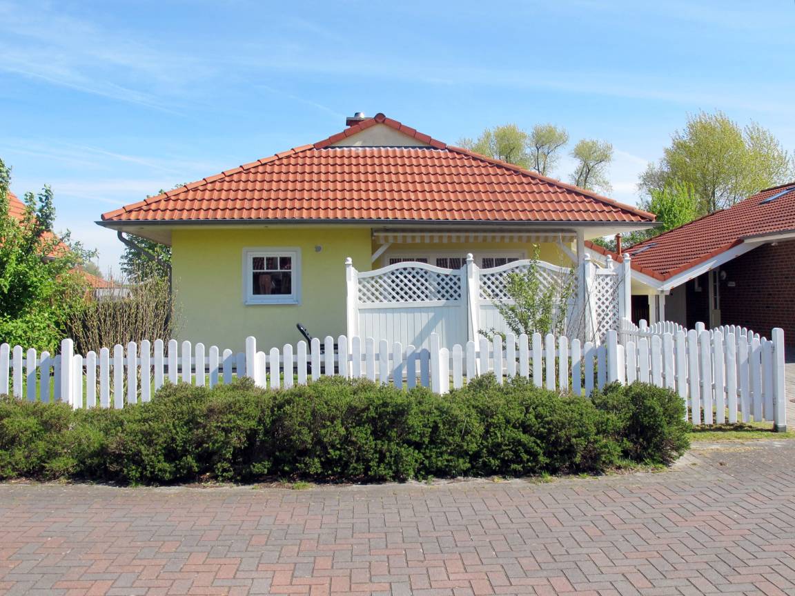 90 M² Maison De Vacances ∙ 3 Chambres ∙ 6 Personnes - Nordenham