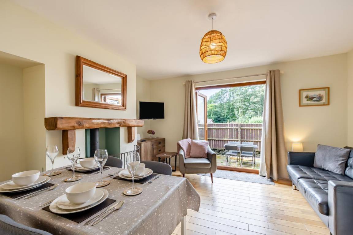 Cottage ∙ 2 Bedrooms ∙ 4 Guests - Cartmel