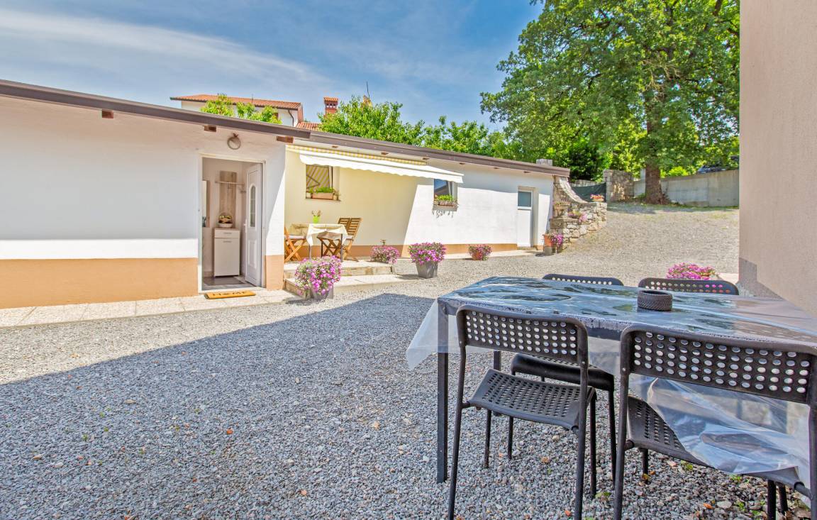55 M² House ∙ 2 Bedrooms ∙ 6 Guests - Trieste