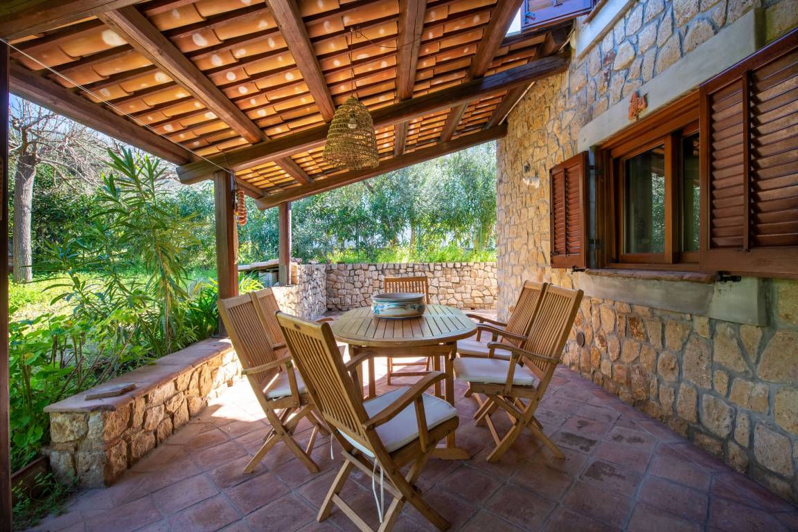 100 M² Chalet ∙ 2 Habitaciones ∙ 5 Huéspedes - Cefalú