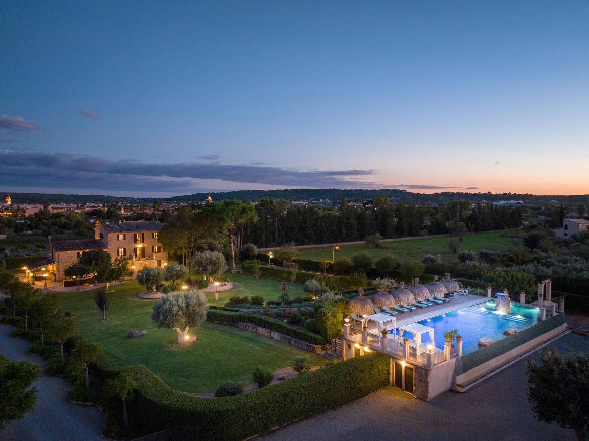 508 M² Villa Vacanza ∙ 8 Camere Da Letto ∙ 16 Ospiti - Algaida