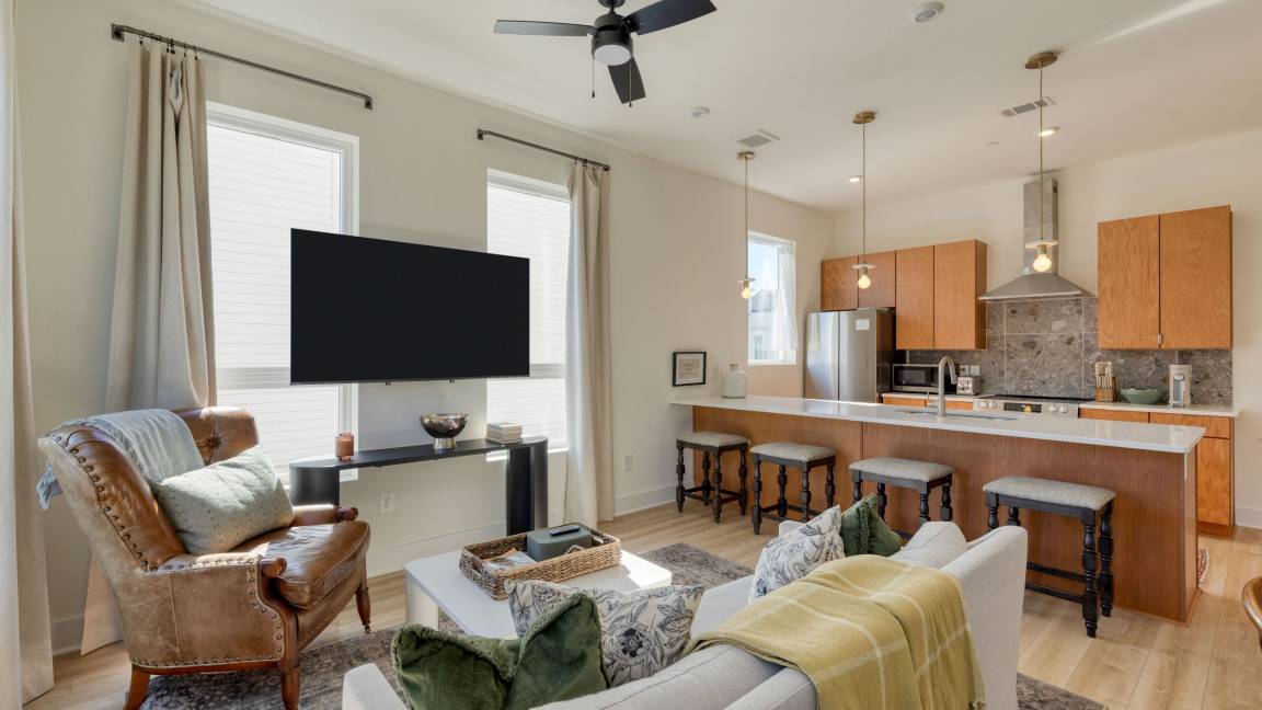 House ∙ 4 Bedrooms ∙ 16 Guests - Nashville, TN