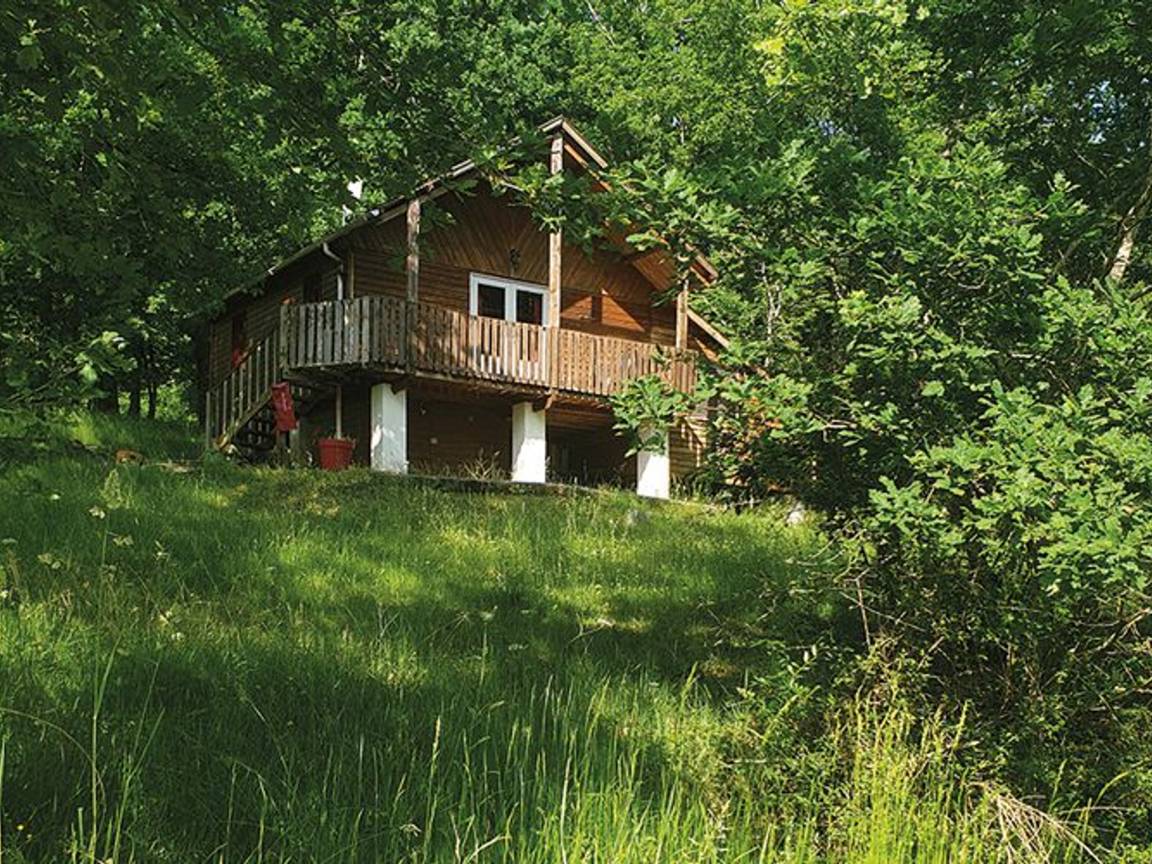 85 M² Mökki ∙ 3 Makuuhuonetta ∙ 8 Vierasta - Biron