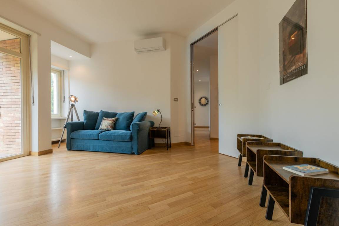 120 M² Apartment ∙ 2 Bedrooms ∙ 8 Guests - Turin