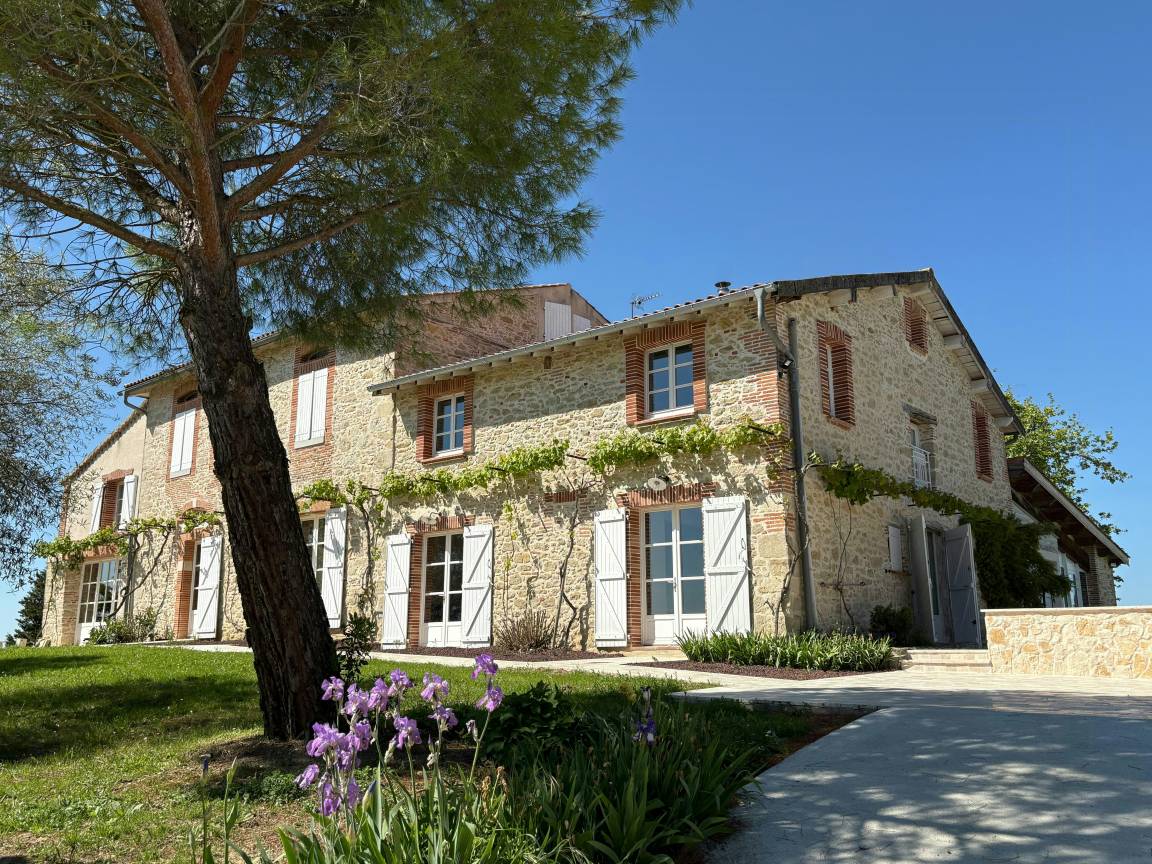 500 M² Maison De Vacances ∙ 8 Chambres ∙ 20 Personnes - Lavaur