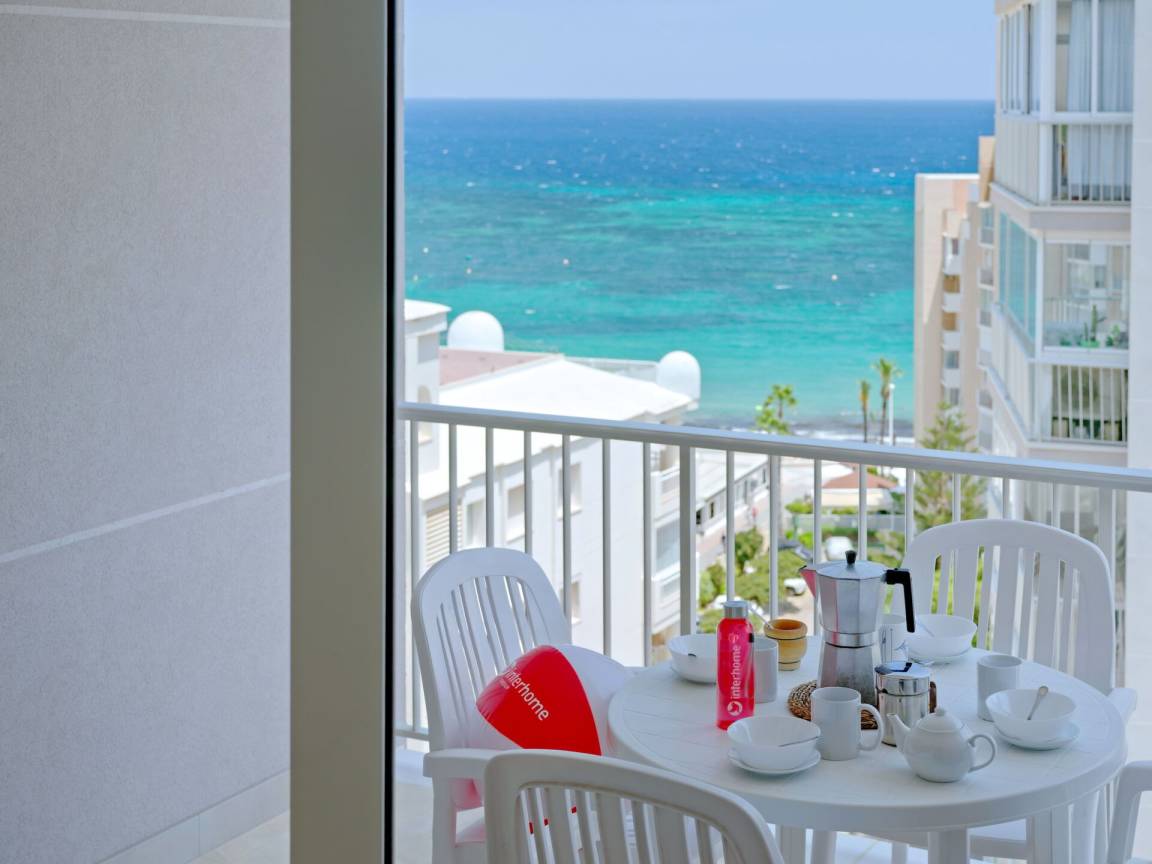 70 M² Apartamento ∙ 2 Habitaciones ∙ 4 Huéspedes - Calpe