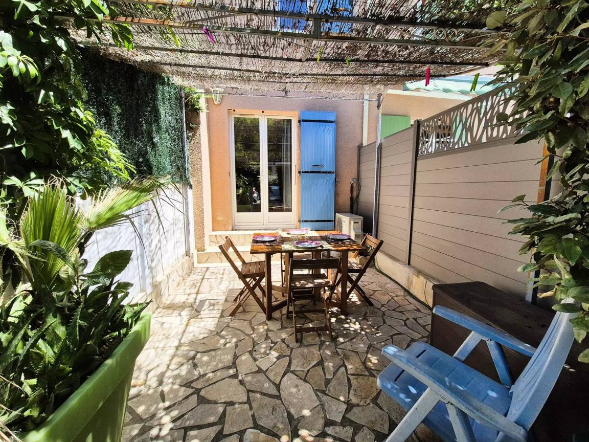 34 M² Apartment ∙ 1 Bedroom ∙ 4 Guests - Toulon