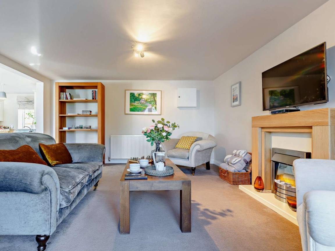 House ∙ 2 Bedrooms ∙ 4 Guests - Newton Abbot