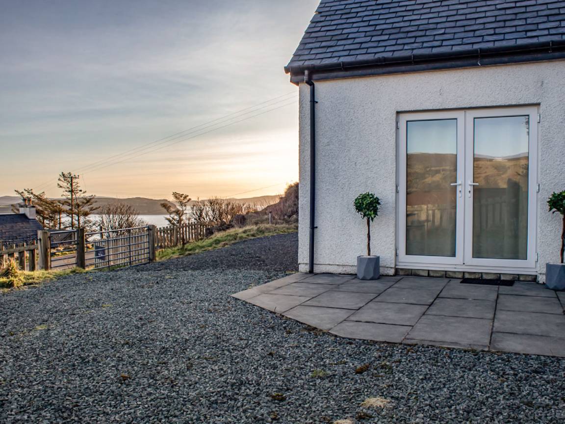 99 M² House ∙ 3 Bedrooms ∙ 6 Guests - Uig