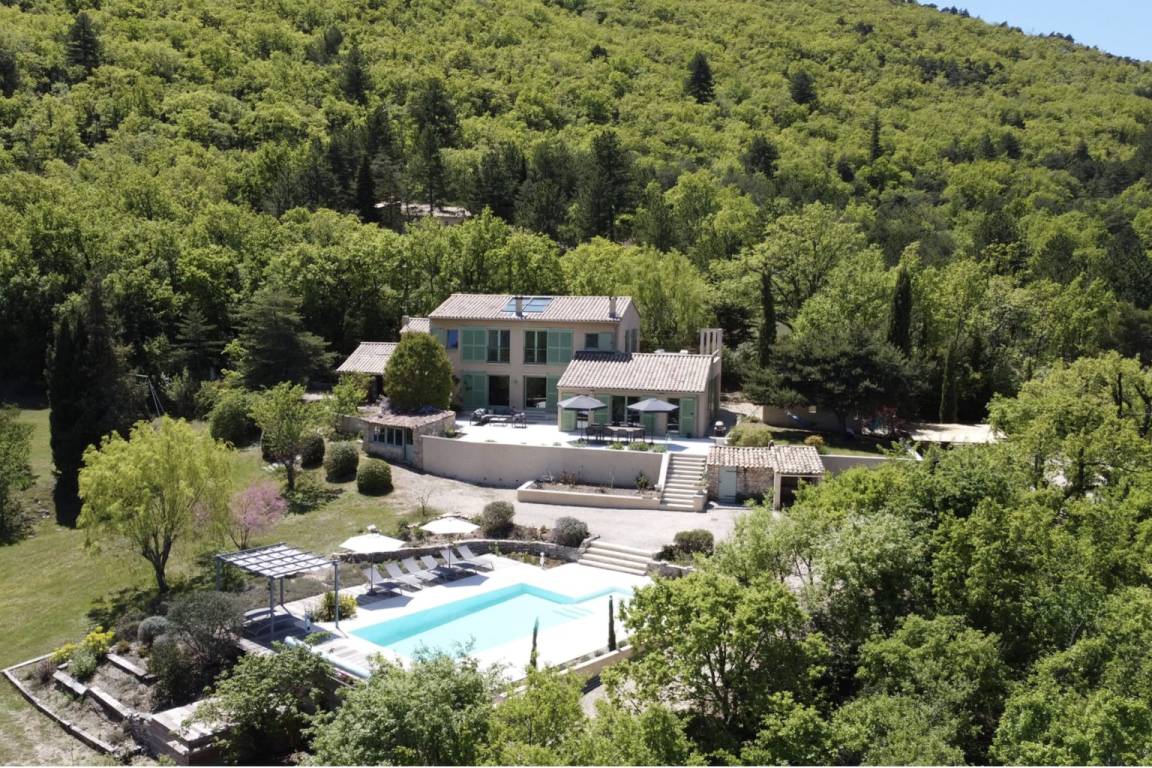 260 M² Huis ∙ 6 Slaapkamers ∙ 10 Gasten - Cucuron