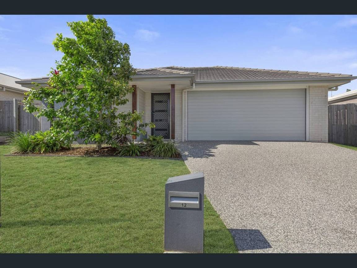 300 M² House ∙ 4 Bedrooms ∙ 7 Guests - Brisbane