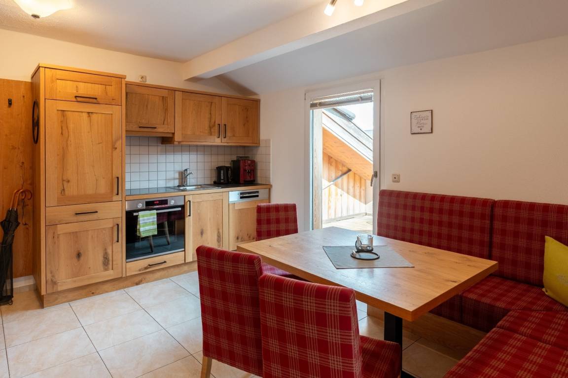 60 M² Apartment ∙ 3 Bedrooms ∙ 6 Guests - Bad Reichenhall