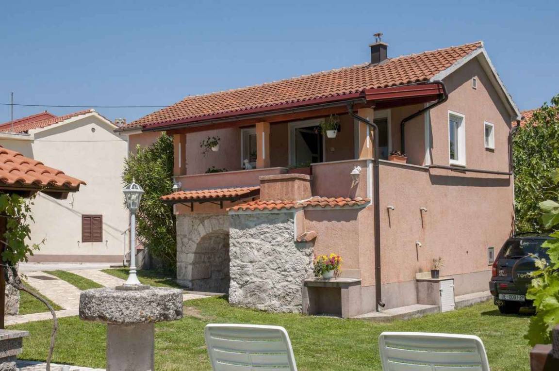 60 M² Apartamento ∙ 2 Habitaciones ∙ 5 Huéspedes - Krk