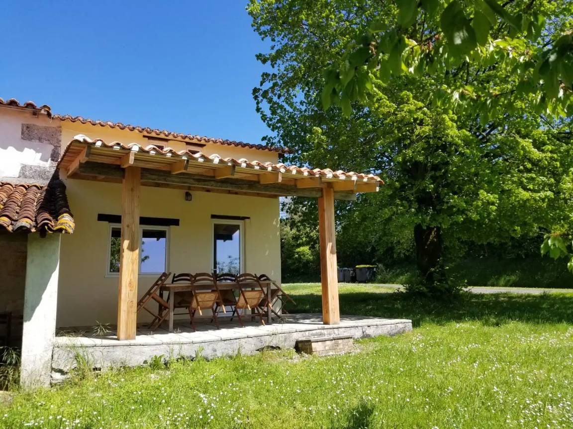 Huis ∙ 3 Slaapkamers ∙ 6 Gasten - Charente