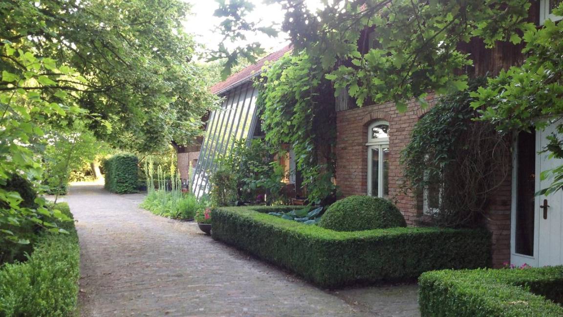 45 M² Ferienwohnung ∙ 1 Schlafzimmer ∙ 4 Gäste - Westerstede