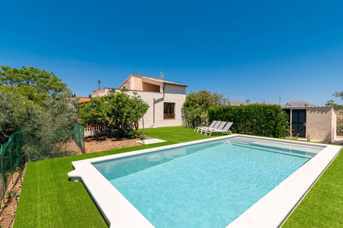 150 M² Villa ∙ 2 Bedrooms ∙ 4 Guests - Port de Pollença